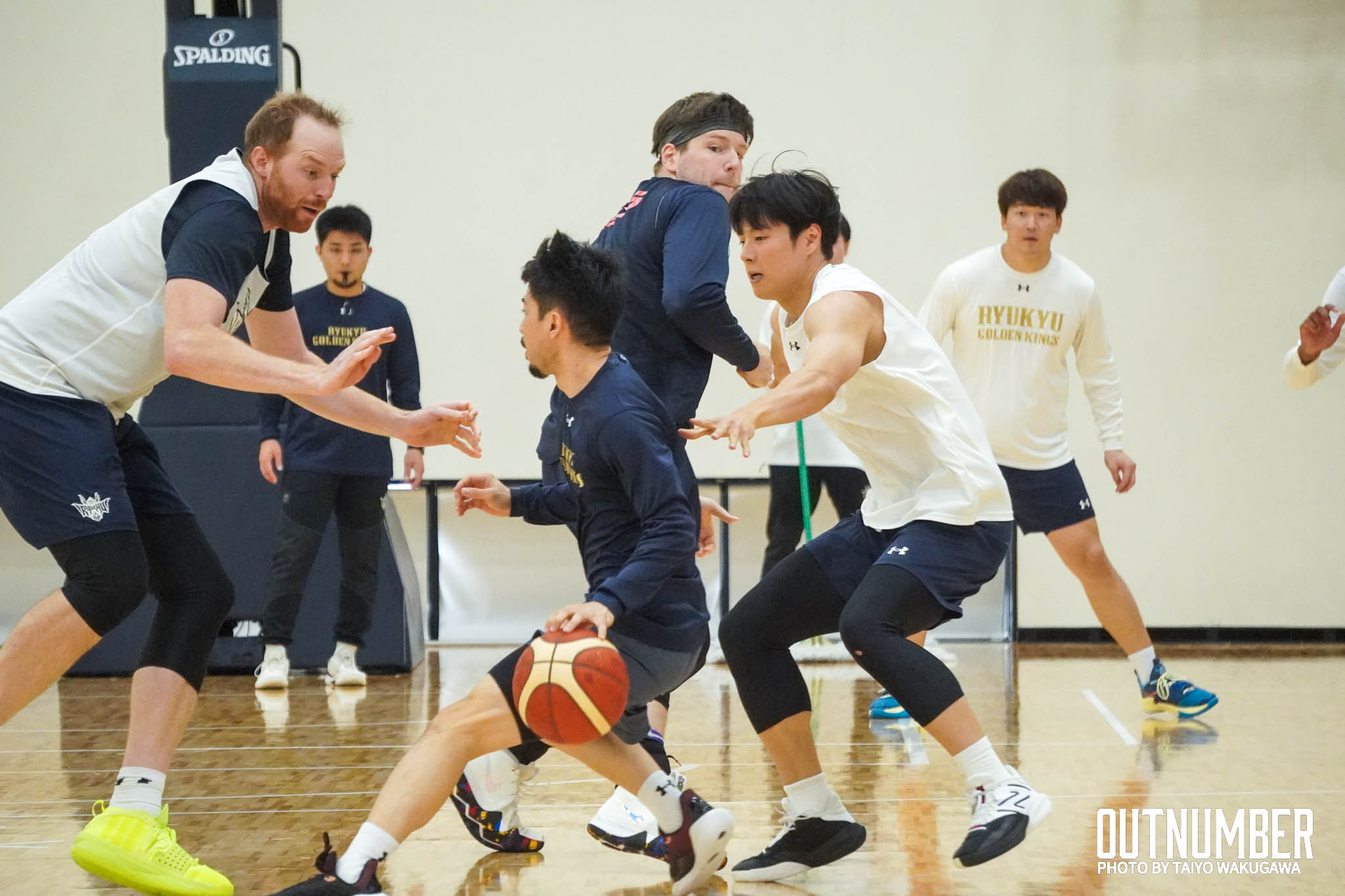 琉球ゴールデンキングスがアレックス・カークの帰化を発表 - OUTNUMBER WEB